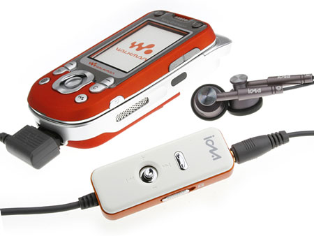 Music Remote Handsfree - Sony Ericsson 'Fast-Port' Phones - White/Orange