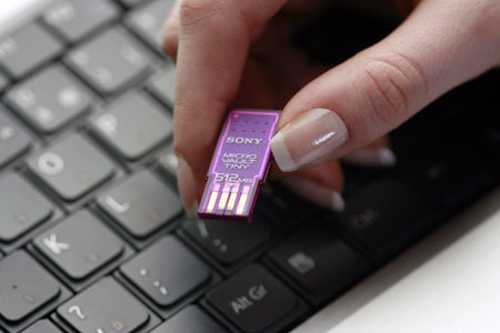 Sony Micro Vault Tiny USB Flash Drive - 1GB