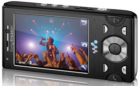 Sim Free Sony Ericsson W995 - Black