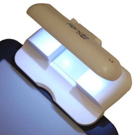 Kandle by Ozeri Clip-On Reading Light for Amazon Kindle