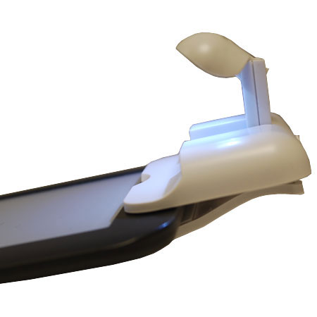 Kandle by Ozeri Clip-On Reading Light for Amazon Kindle