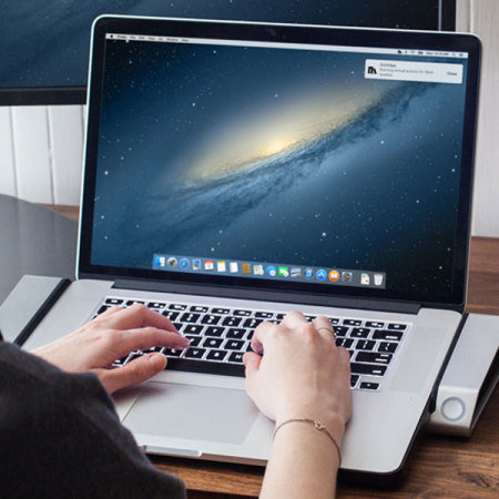 Henge Docks 15" MacBook Pro Retina Horizontal Metal Docking Station