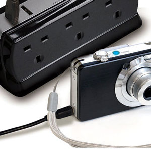 Masterplug Surge Protected 6 Plug Power Block with Dual USB - Black