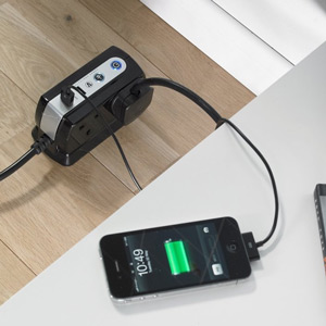 Masterplug Surge Protected 4 Plug Power Block with Dual USB - Black